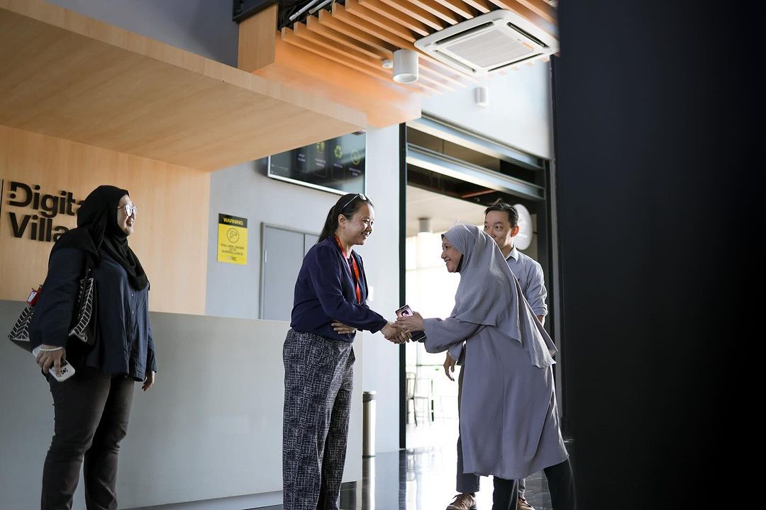 Lawatan dari Persatuan TRIZ Sarawak ke TEGAS Digital Village | Tabung ...